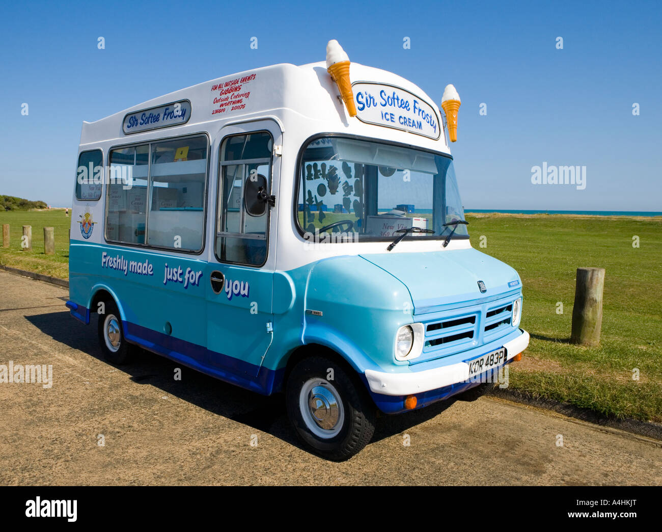 Ice cream van Stock Photo - Alamy