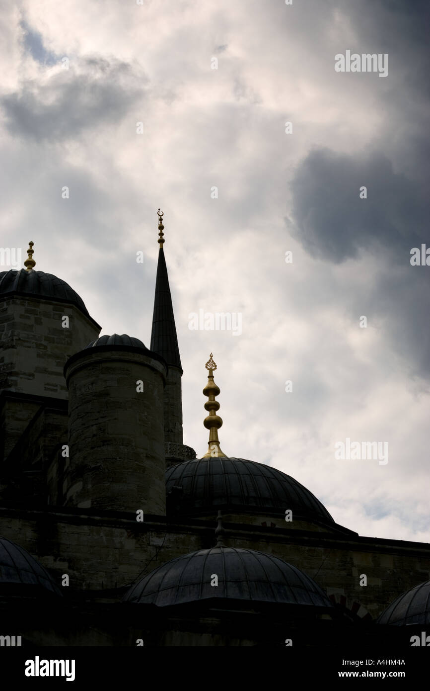 Mosque doom hi-res stock photography and images - Alamy