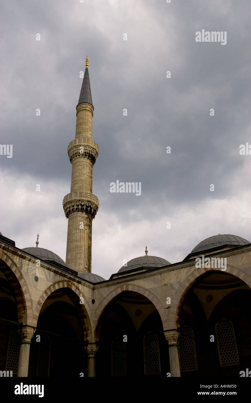 Mosque doom hi-res stock photography and images - Alamy