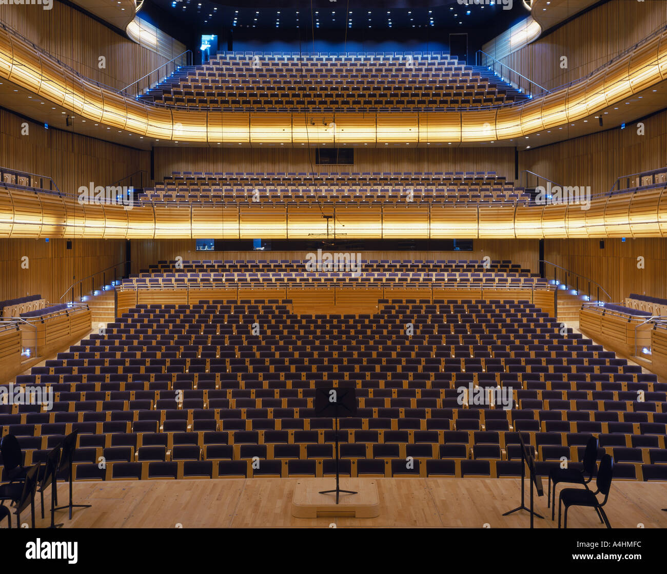 Sage building stage hi-res stock photography and images - Alamy