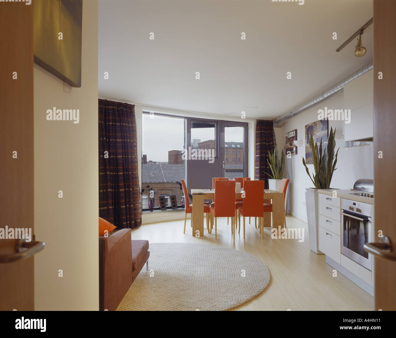 Terry farrell green building hi-res stock photography and images - Alamy