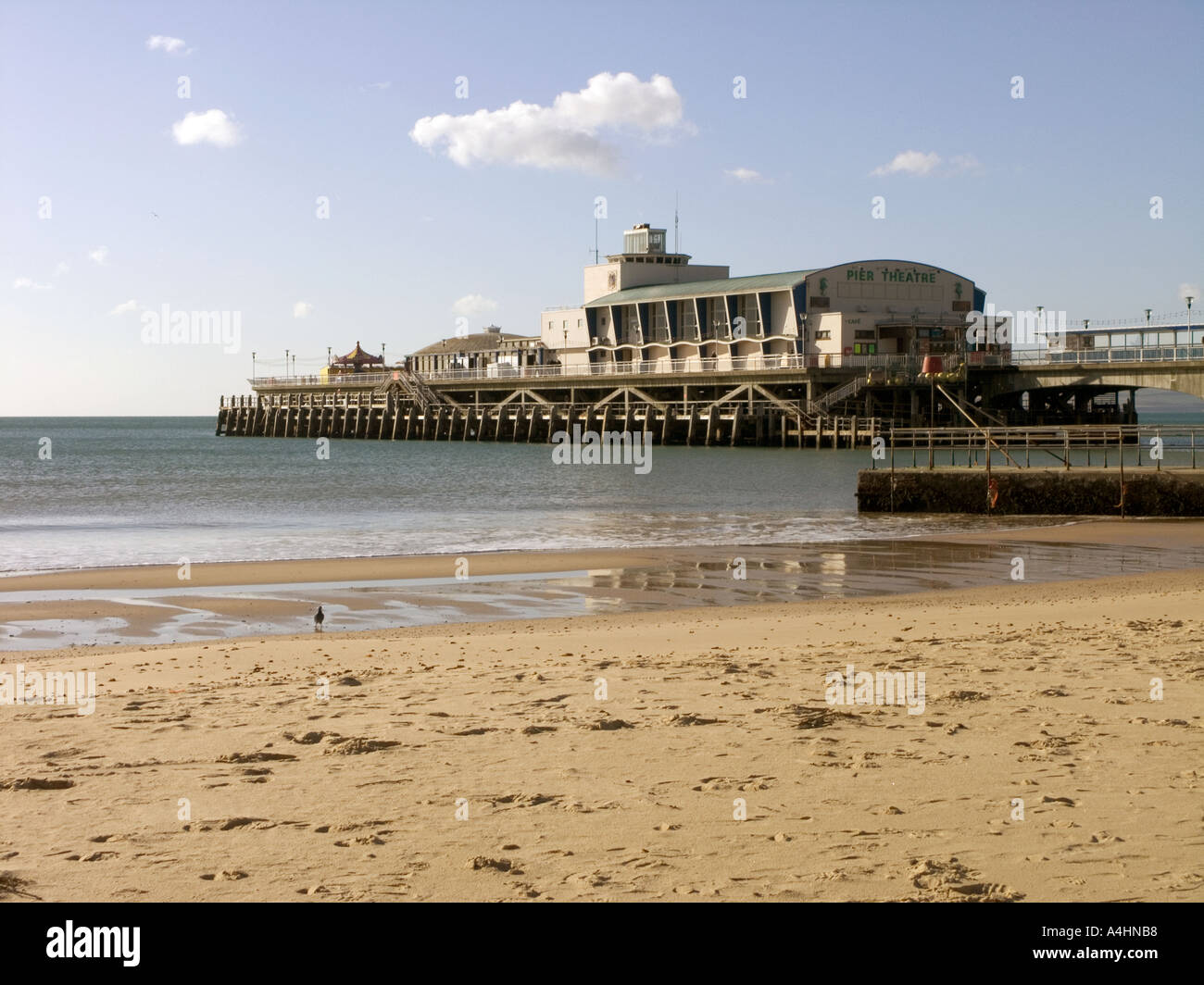 Bournemouth sea front hi-res stock photography and images - Alamy