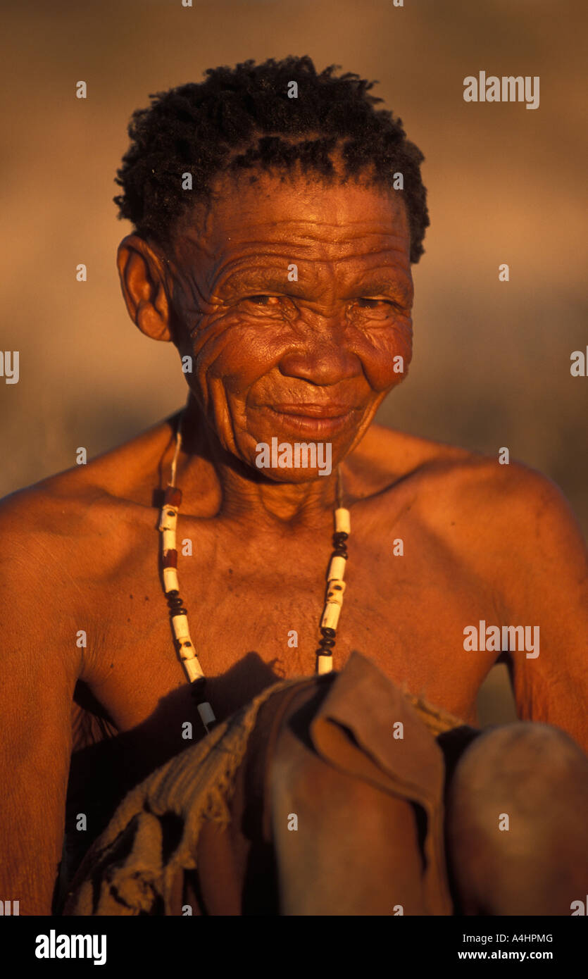 Khoisan tribe woman hi-res stock photography and images - Alamy