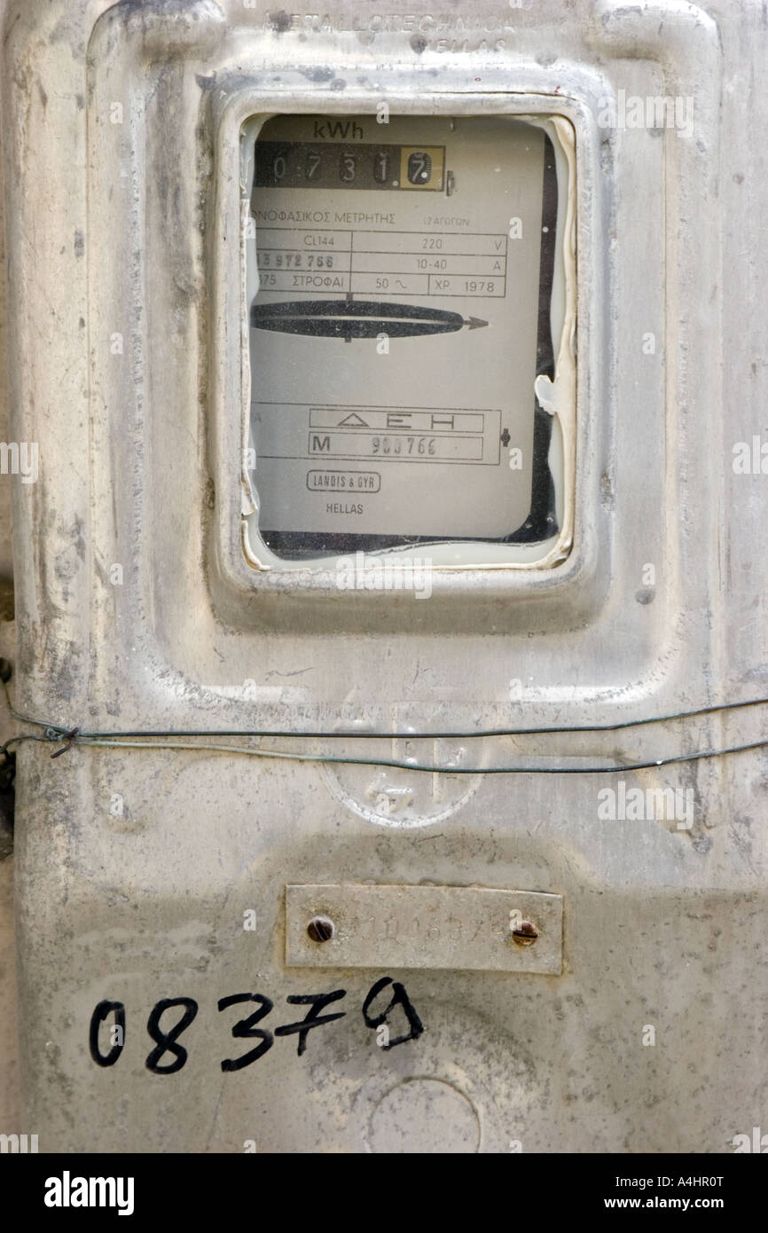 Meter cupboard hi-res stock photography and images - Alamy