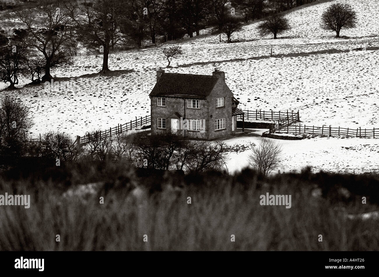 Farm House in snow North Yorkshire Moors England Stock Photo - Alamy