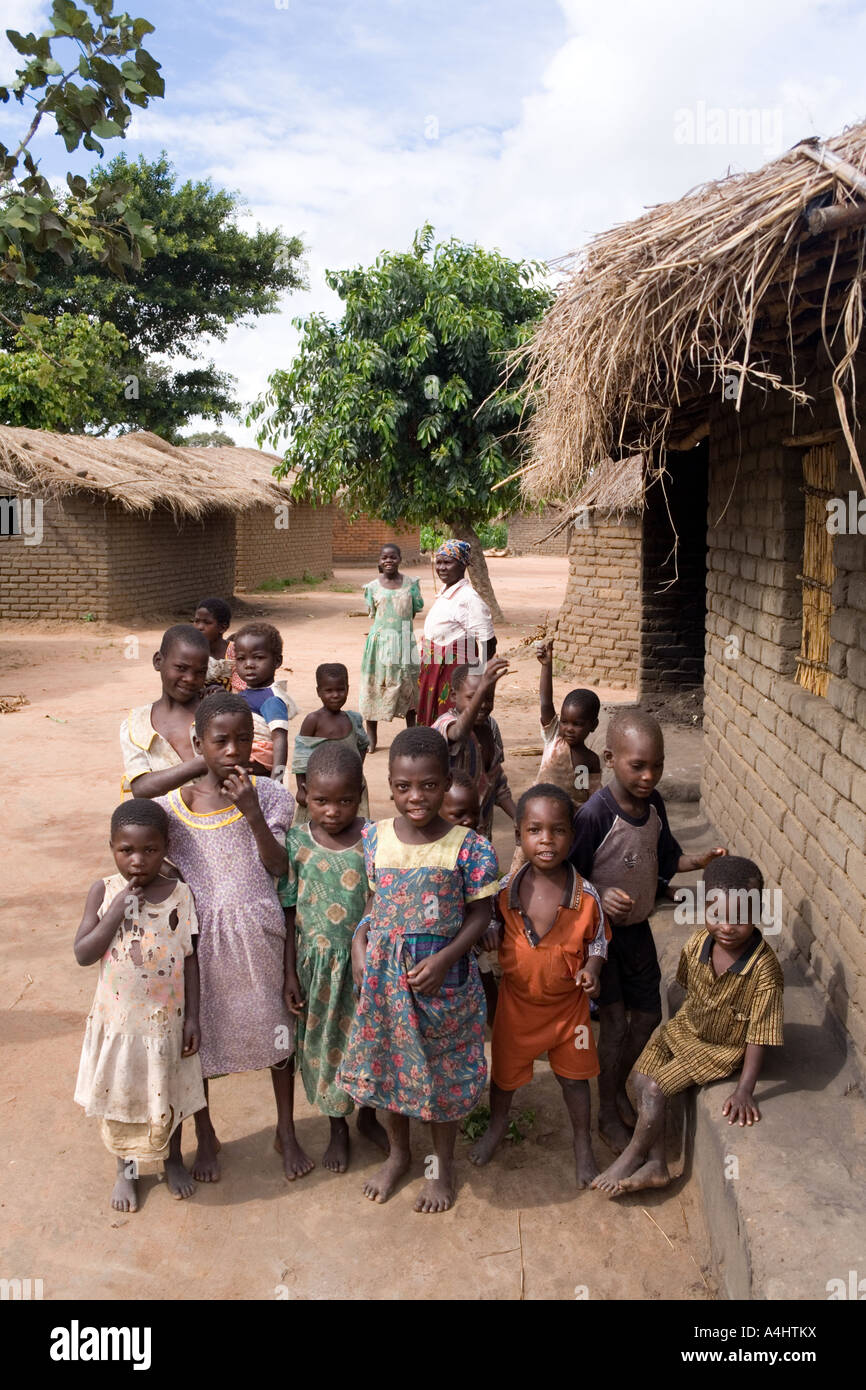 Children in the village of Makosana, Malawi, Africa Stock Photo - Alamy