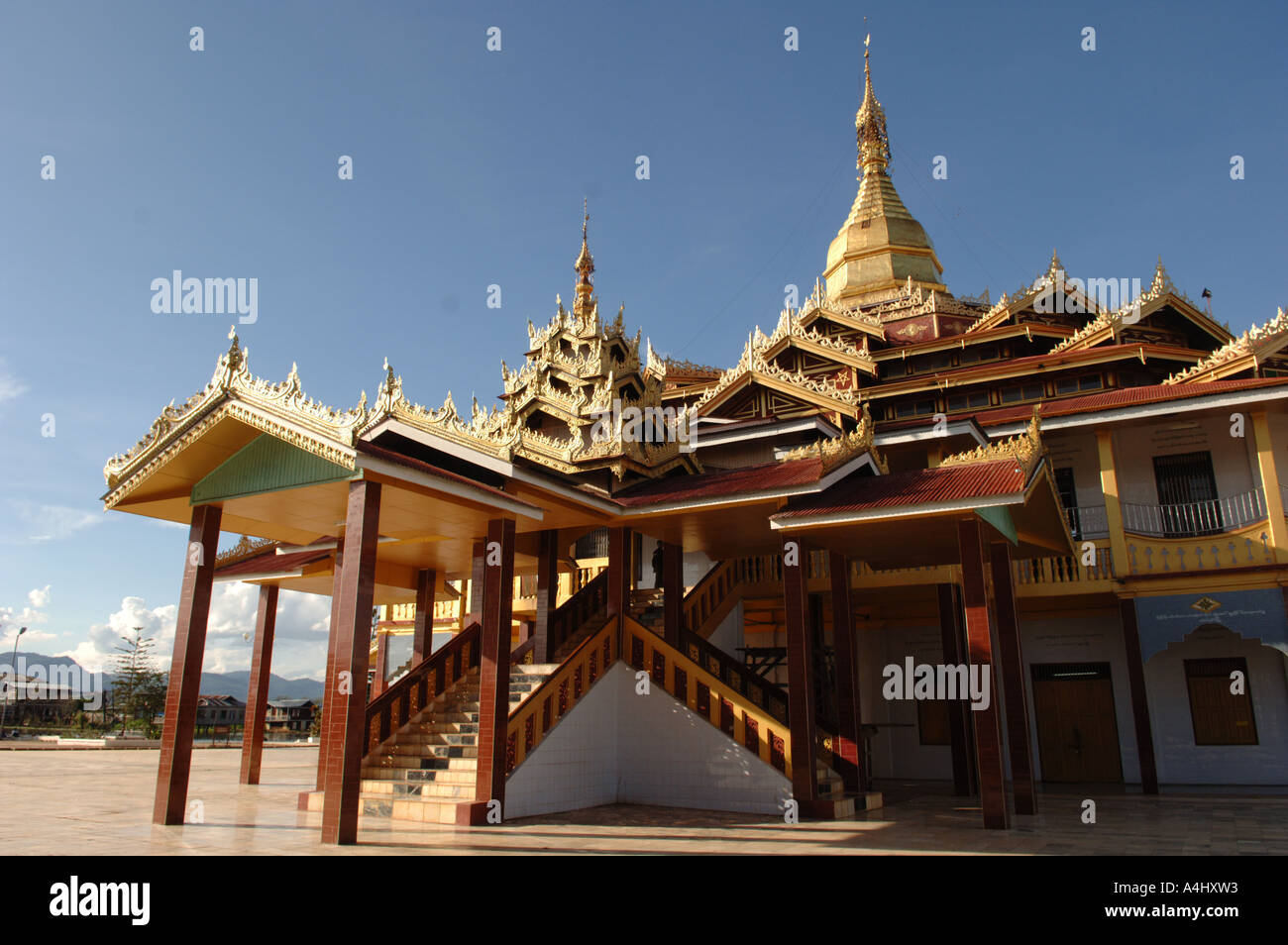 Myanmar Inle Lake Stock Photo - Alamy