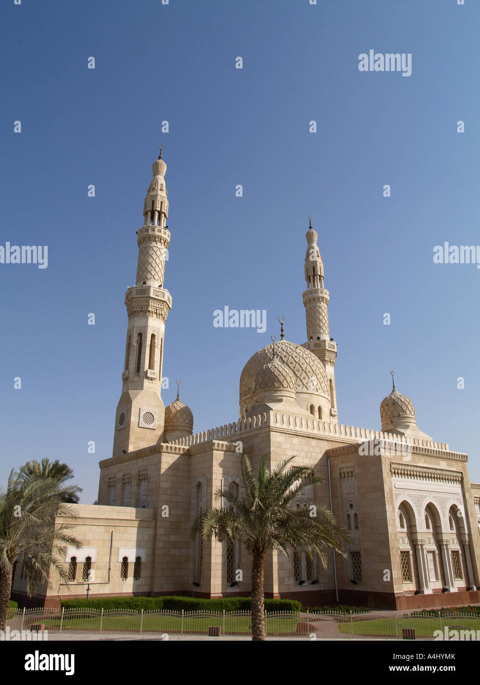 Dubai, Jumeirah Mosque Stock Photo - Alamy