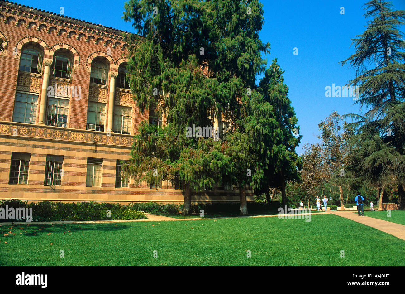 Los angeles university campus hi-res stock photography and images - Alamy