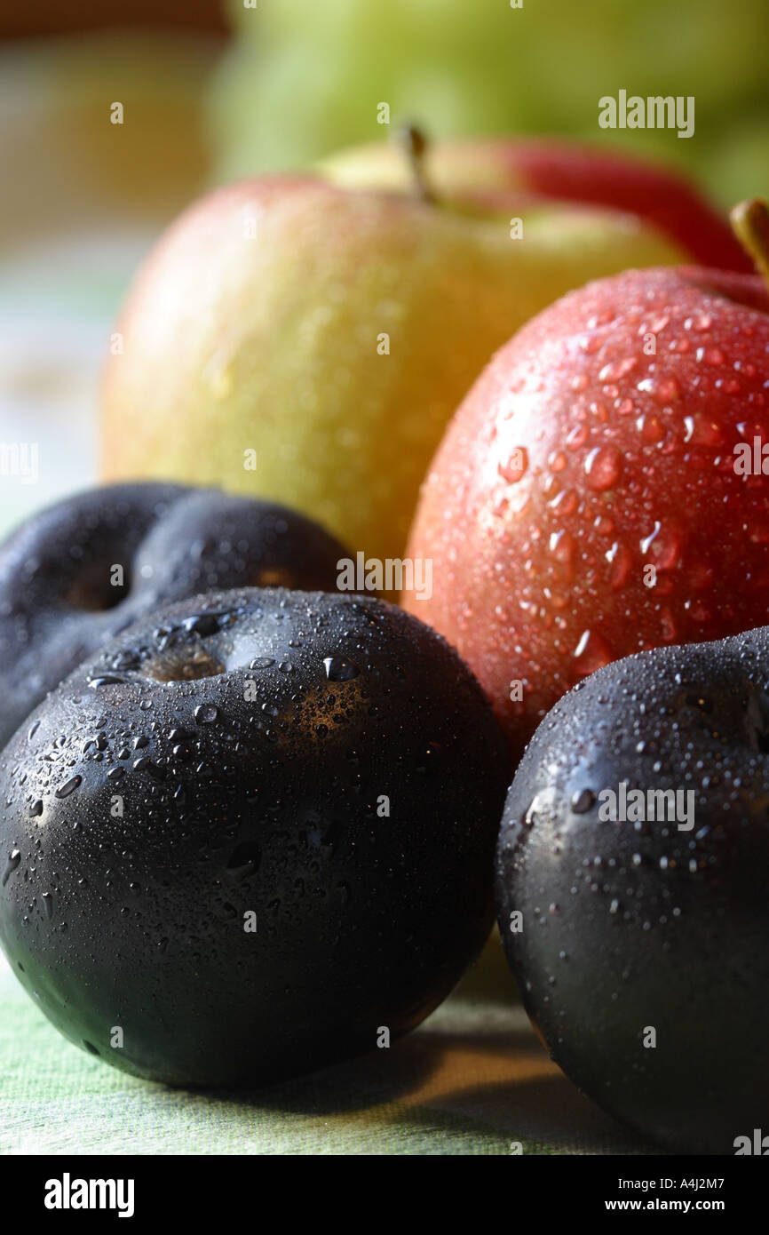 Rosey red apples hi-res stock photography and images - Alamy