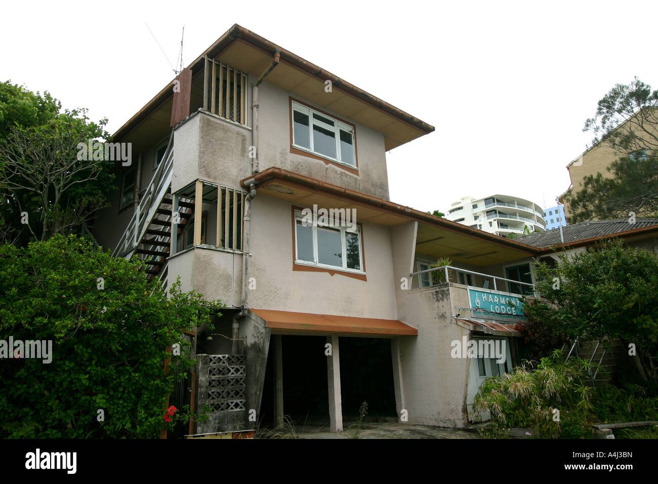 DERELICT HOUSE READY FOR DEMOLITION HORIZONTAL BAPDB10062 Stock Photo ...