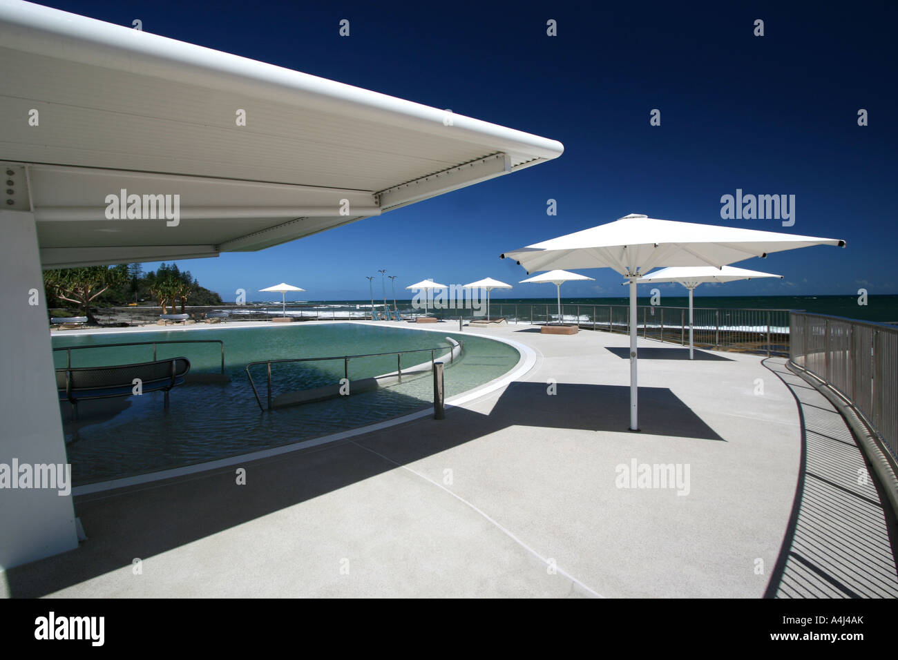 SALT WATER SWIMMING POOL KINGS BEACH SUNSHINE COAST QUEENSLAND ...