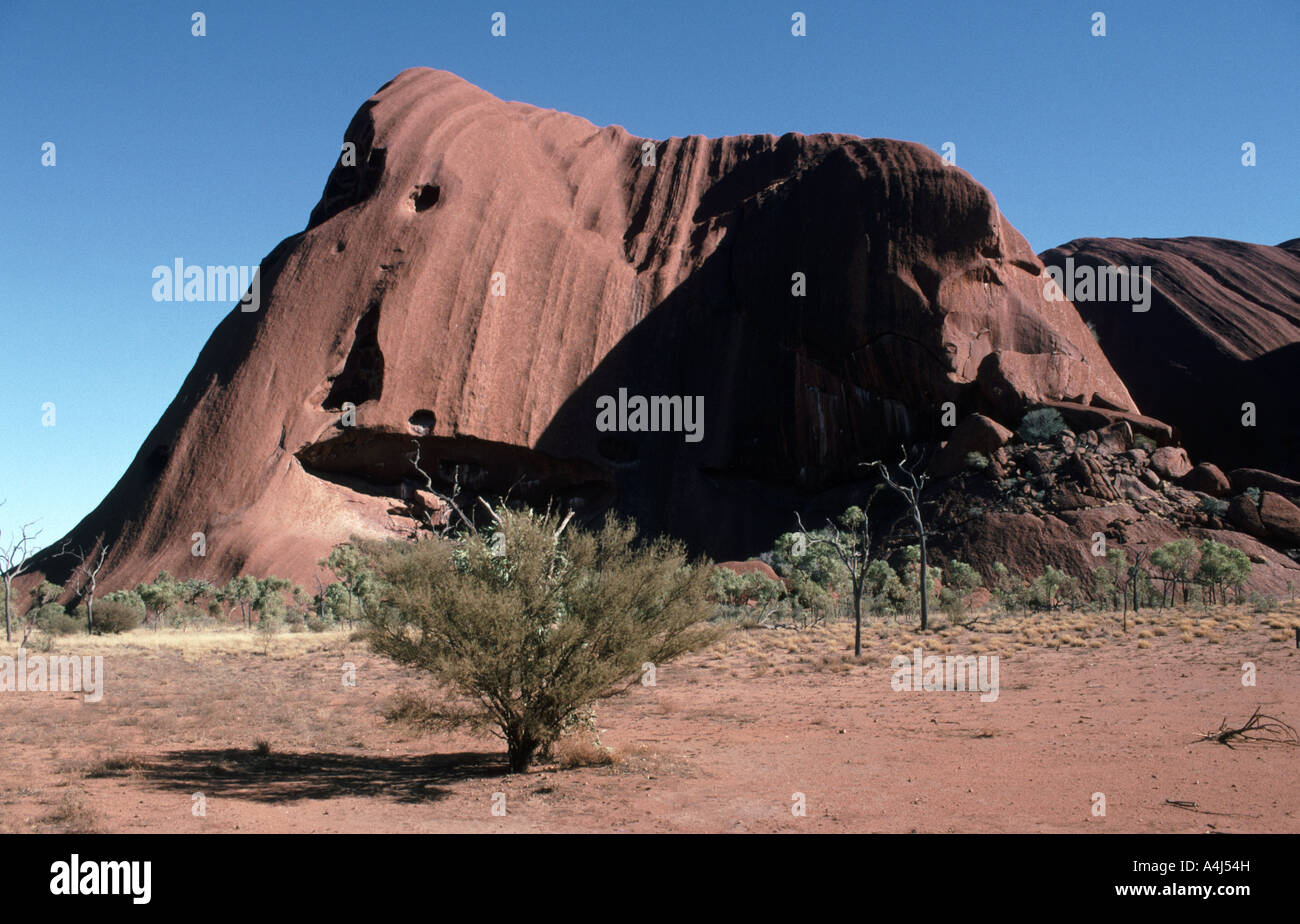 MUTITJULU. MAGGIE'S SPRING. ULURU. AYERS ROCKNORTHERN TERRITORIES ...