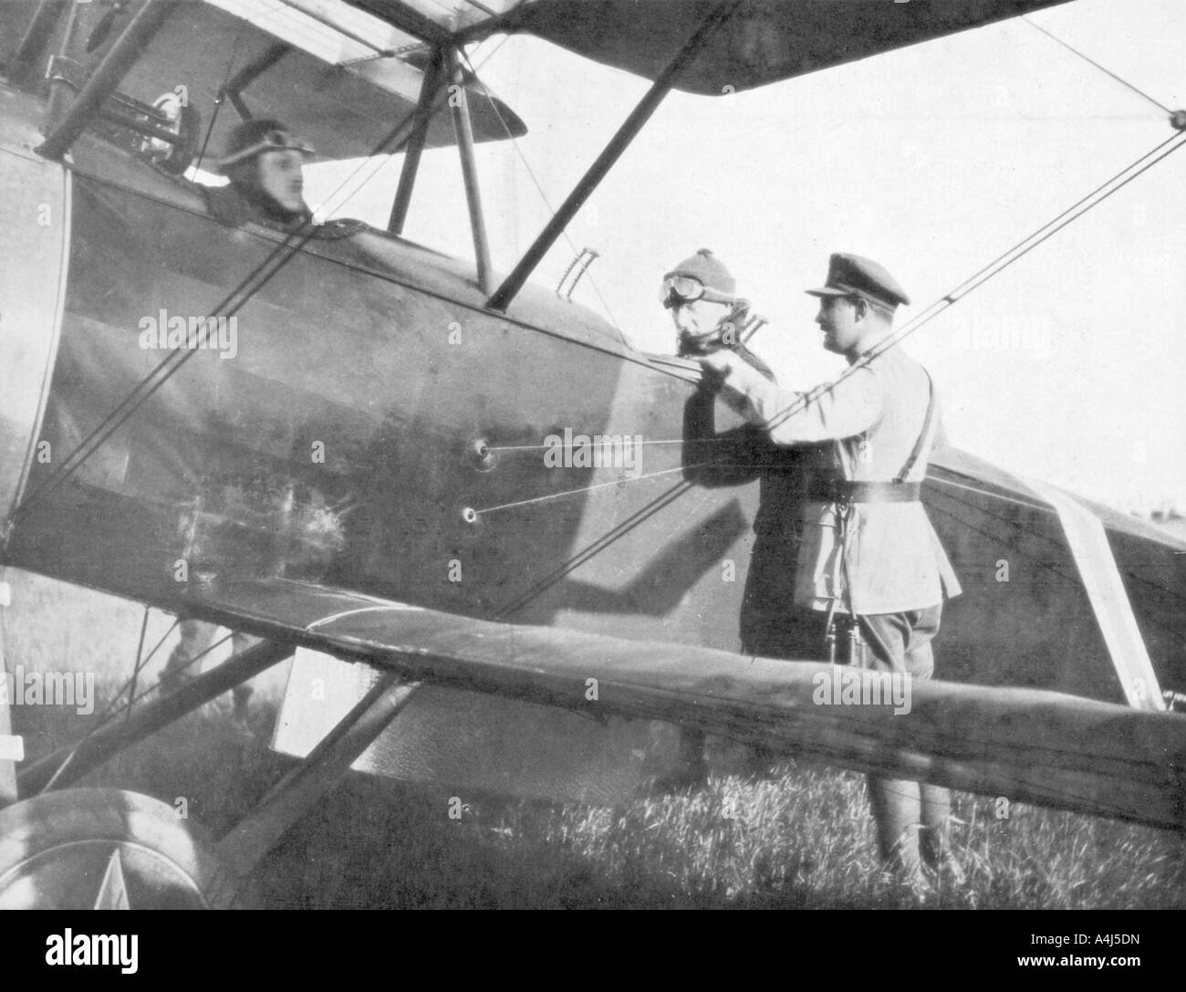 Albert I of Belgium, leaving by plane to visit the lines of the Yser ...