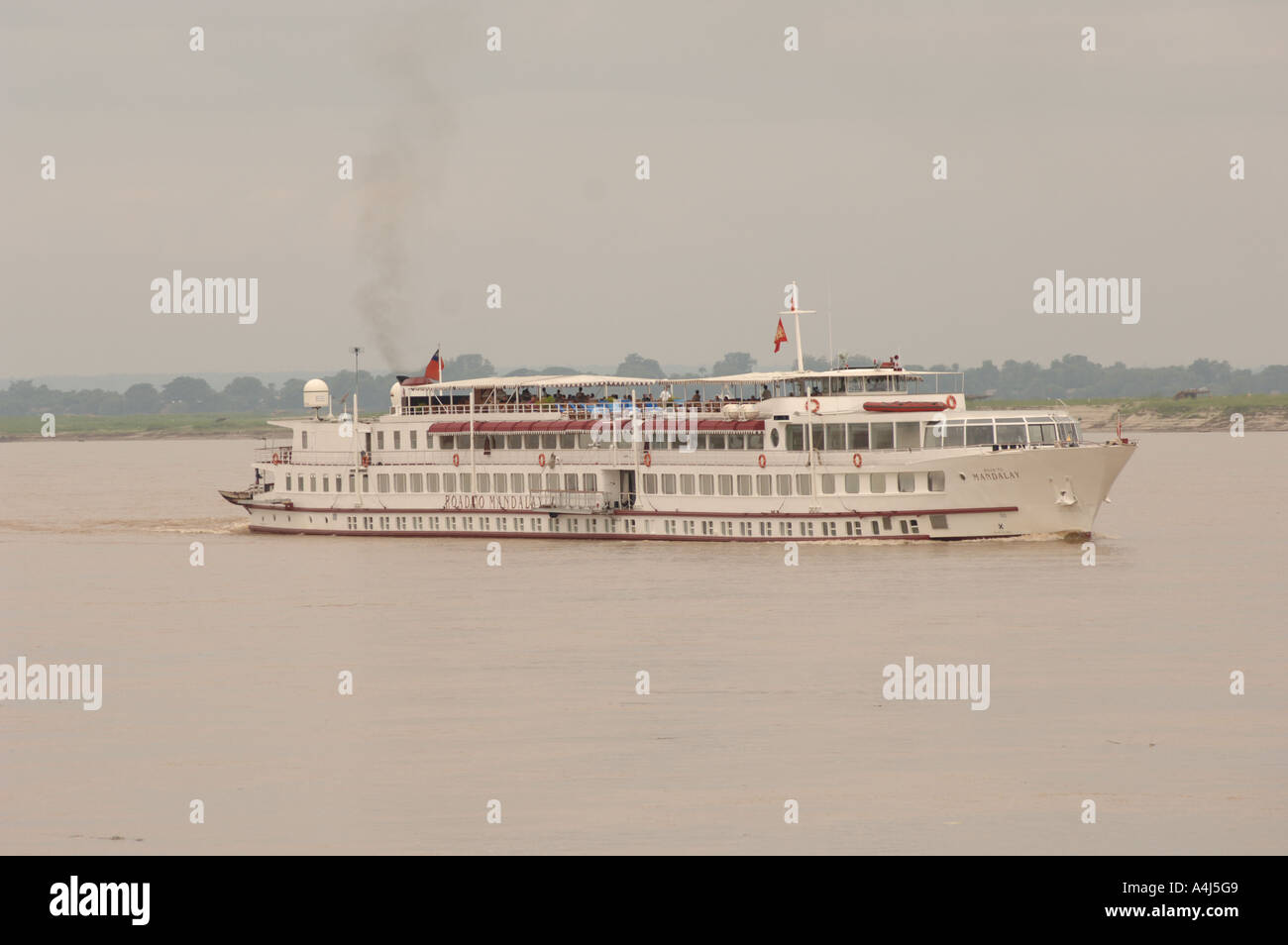 Myanmar Irrawaddy River Stock Photo - Alamy