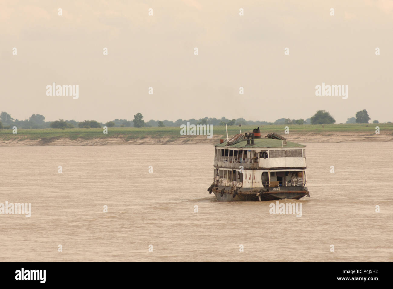 Myanmar Irrawaddy River Stock Photo - Alamy