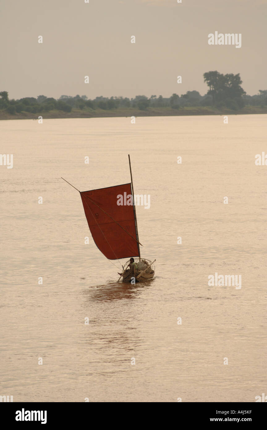 Myanmar Irrawaddy River Stock Photo - Alamy