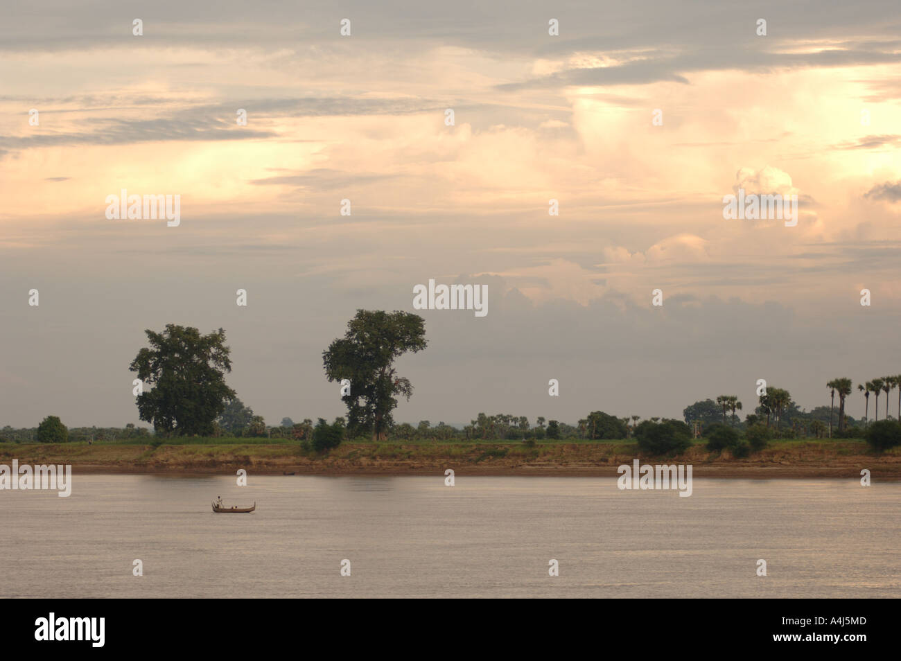 Myanmar Irrawaddy River Stock Photo - Alamy