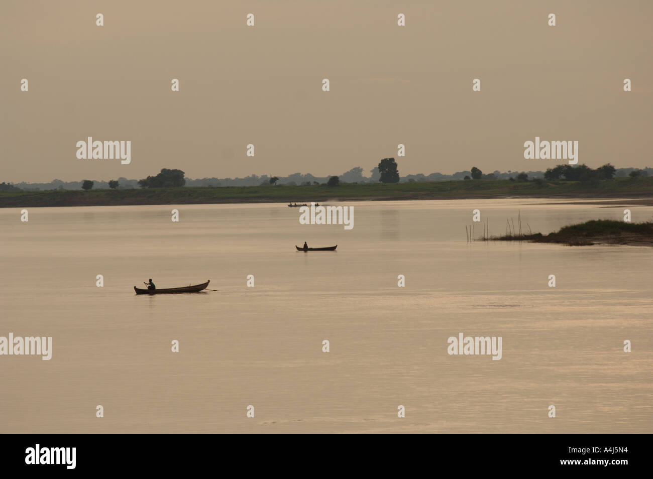 Myanmar Irrawaddy River Stock Photo - Alamy