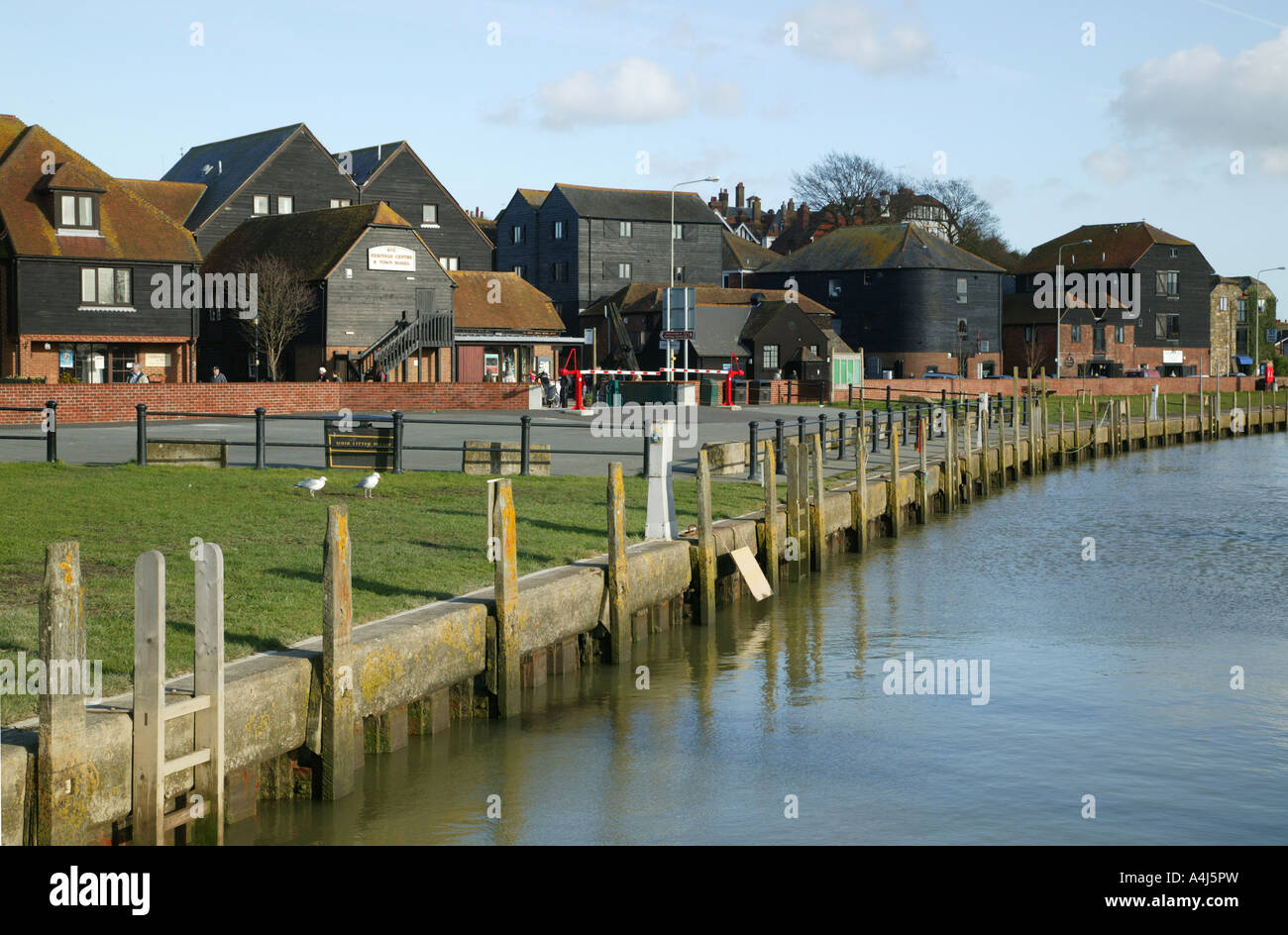 Rye sussex harbour summer hi-res stock photography and images - Alamy