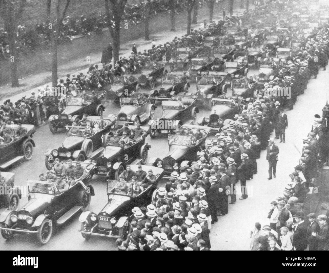 US 1st Army in the Victory Parade, New York, USA, 10 September 1919 ...