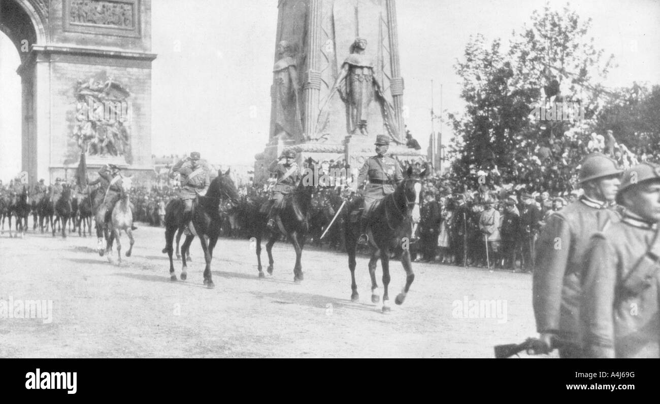 General Montuori and Italian troops during the victory parade, Paris, France,14 July 1919 ...