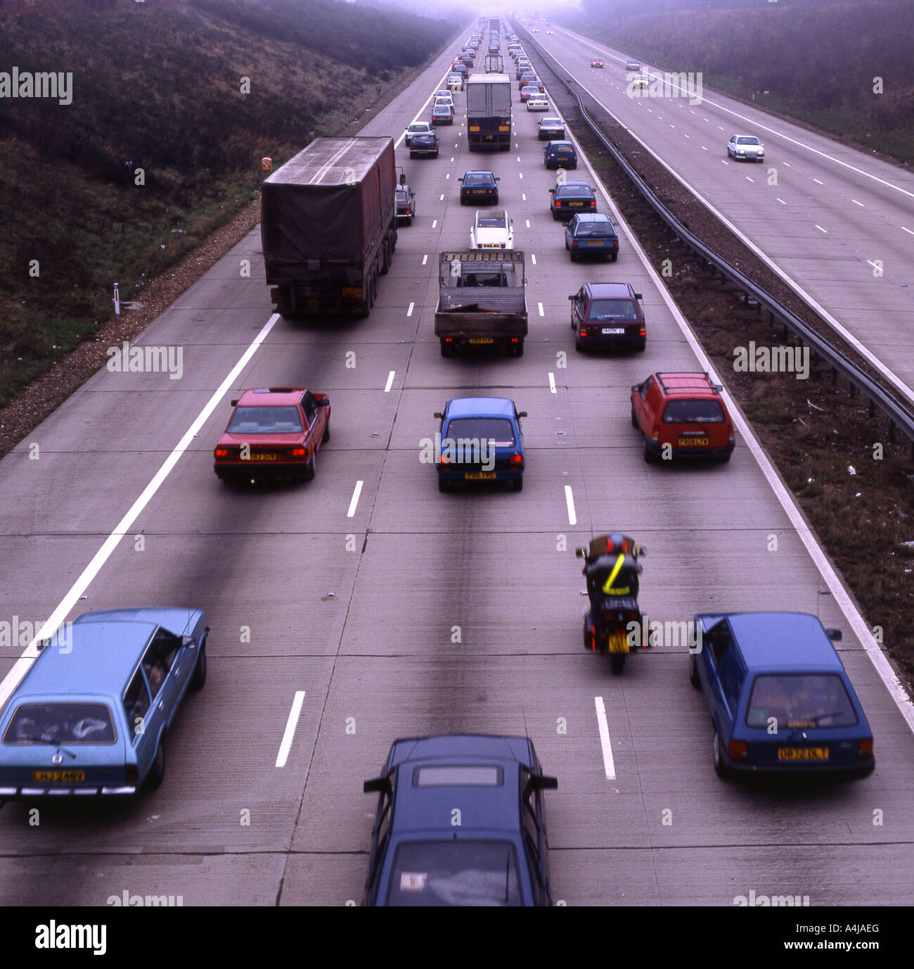 M25 Motorway at Reigate in Surrey England Traffic jam Stock Photo - Alamy
