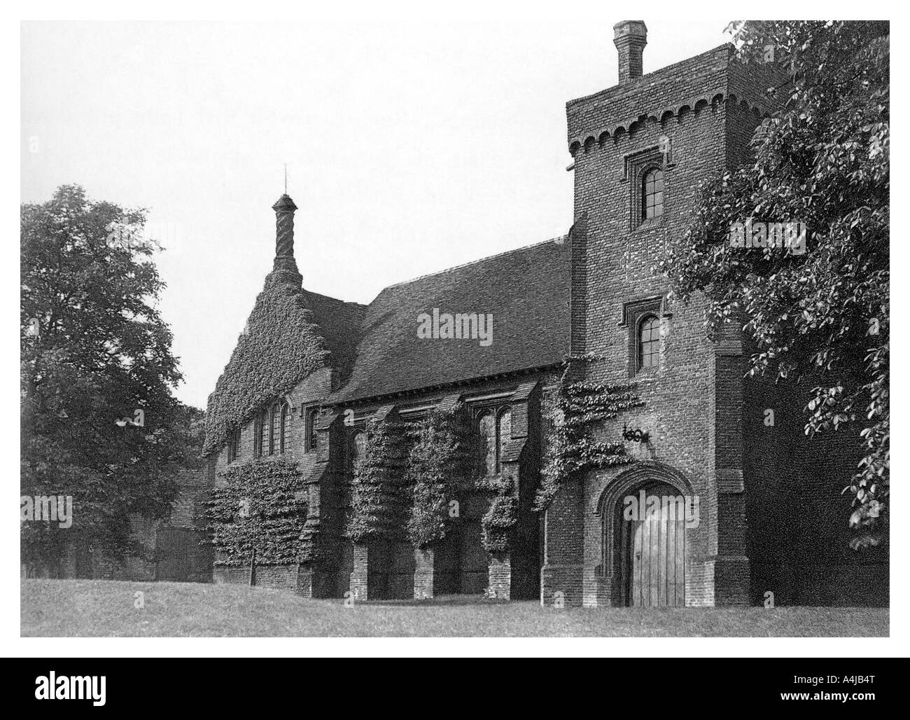 Old palace hatfield house hi-res stock photography and images - Alamy