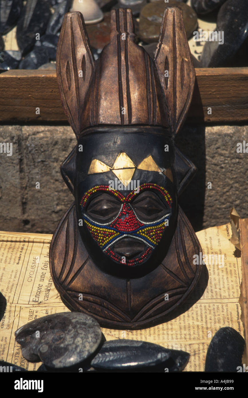 African wooden mask hi-res stock photography and images - Alamy