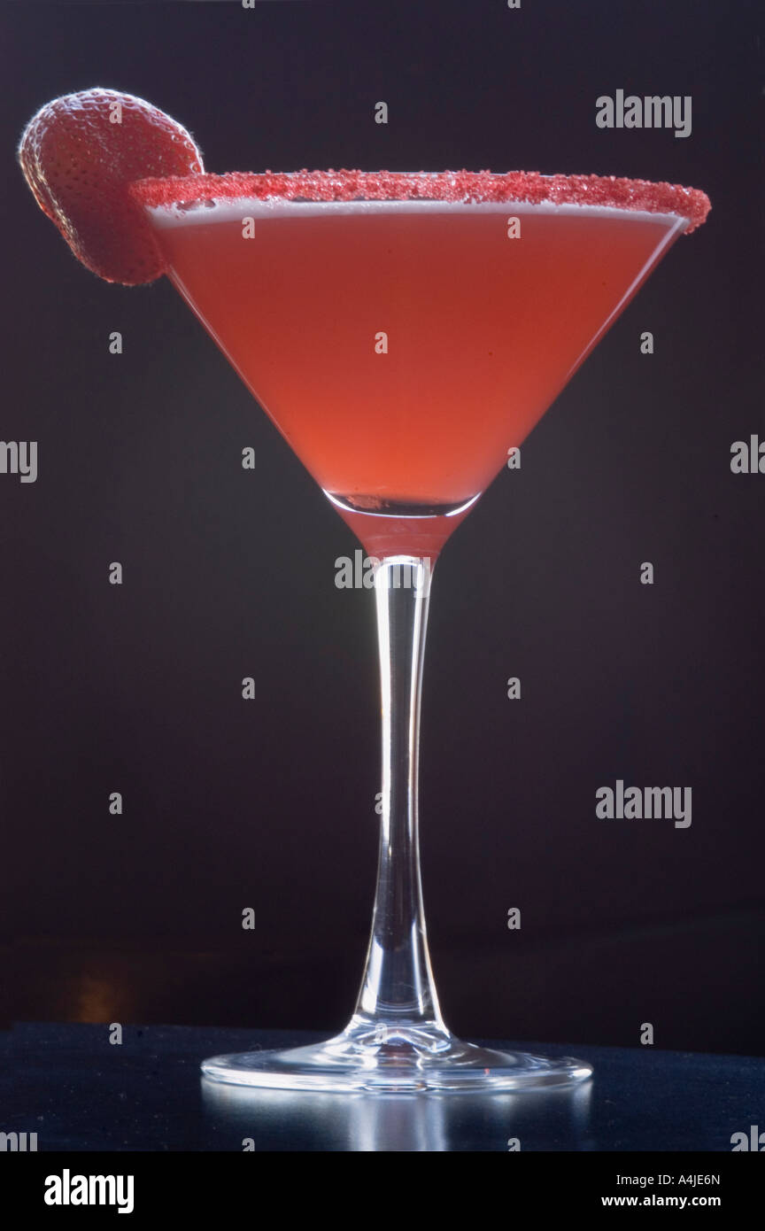 Sugar rimmed cocktail hi-res stock photography and images - Alamy