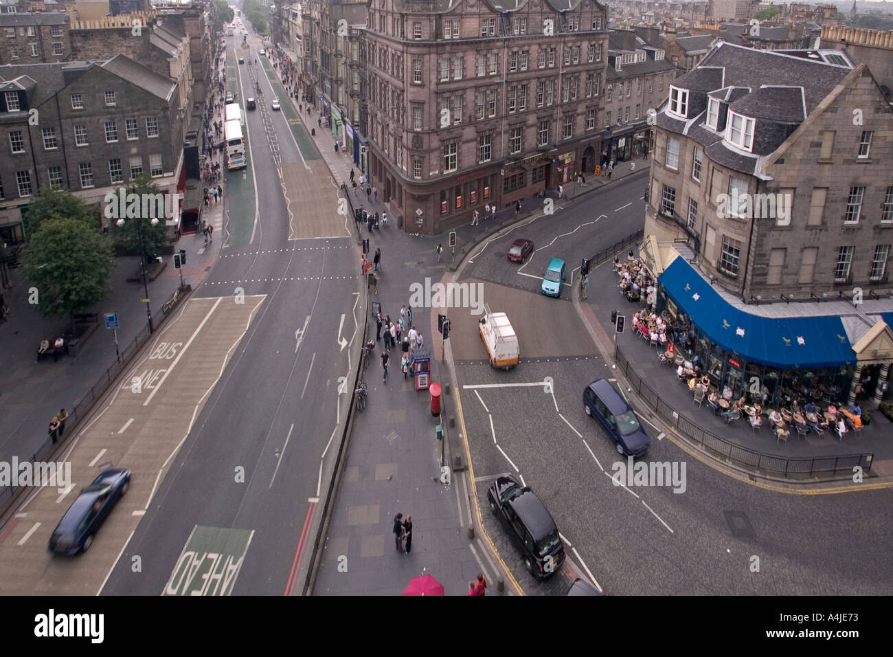 Edinburgh Lothian road Stock Photo - Alamy