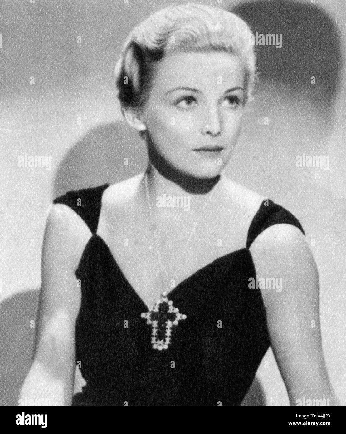 Madeleine carroll hi-res stock photography and images - Alamy