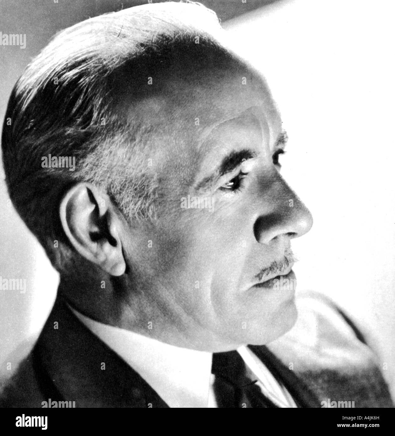 Lewis Stone, American actor, 1934-1935. Artist: Unknown Stock Photo - Alamy