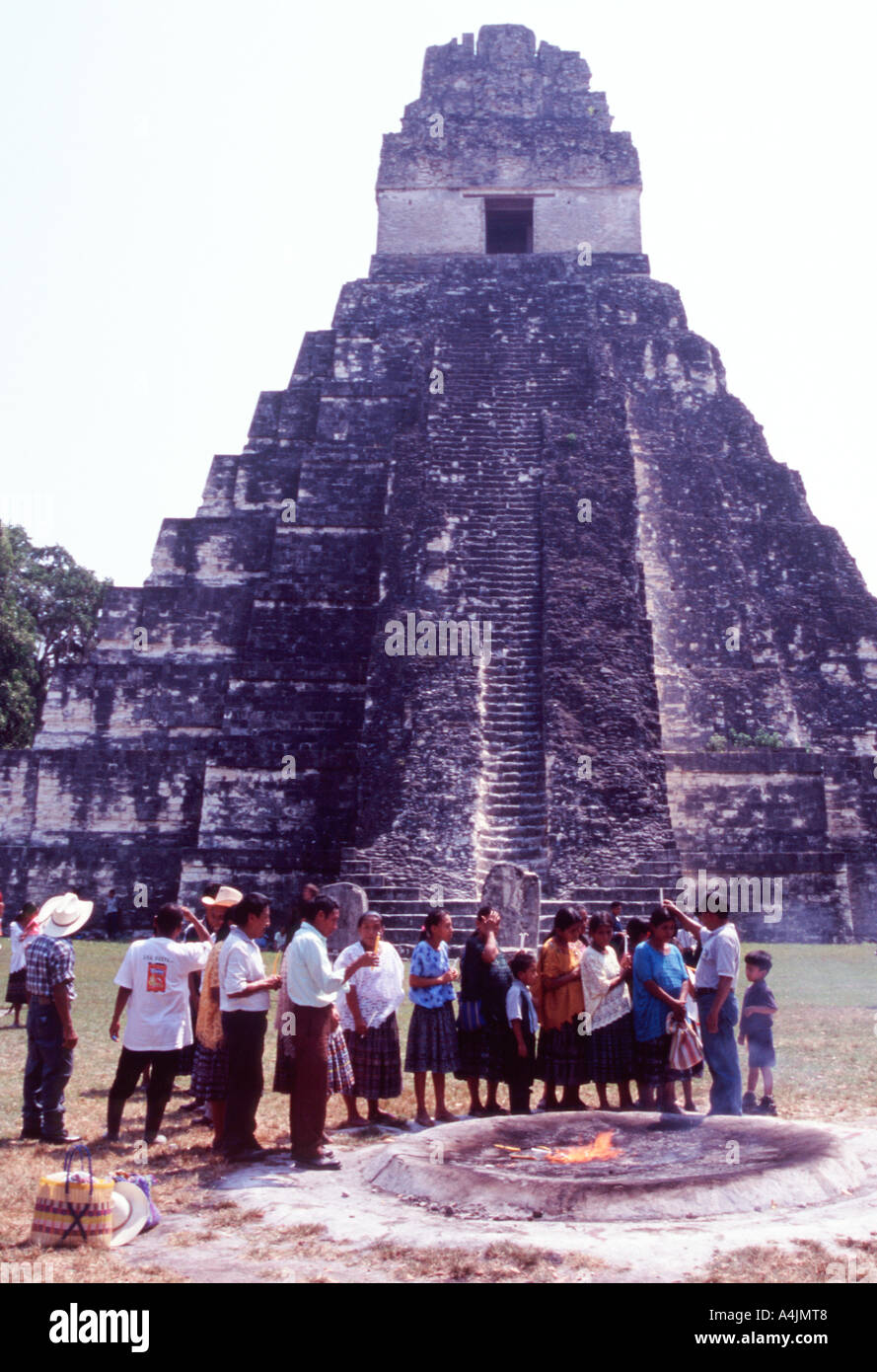 Tikal guatemala ceremony hi-res stock photography and images - Alamy