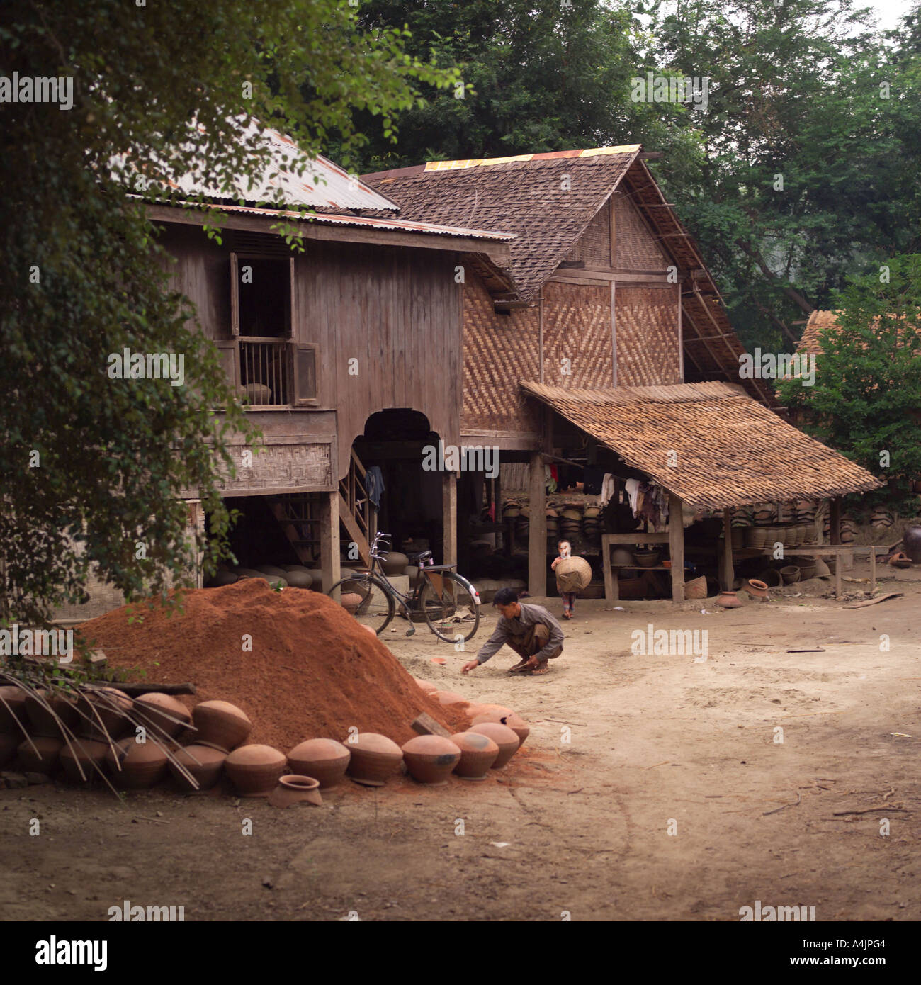 Clay pot burma hi-res stock photography and images - Alamy