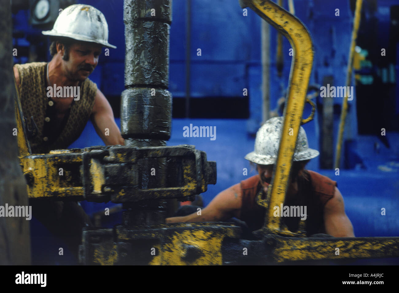 Oil Derrick Drill Rig High Resolution Stock Photography and Images - Alamy