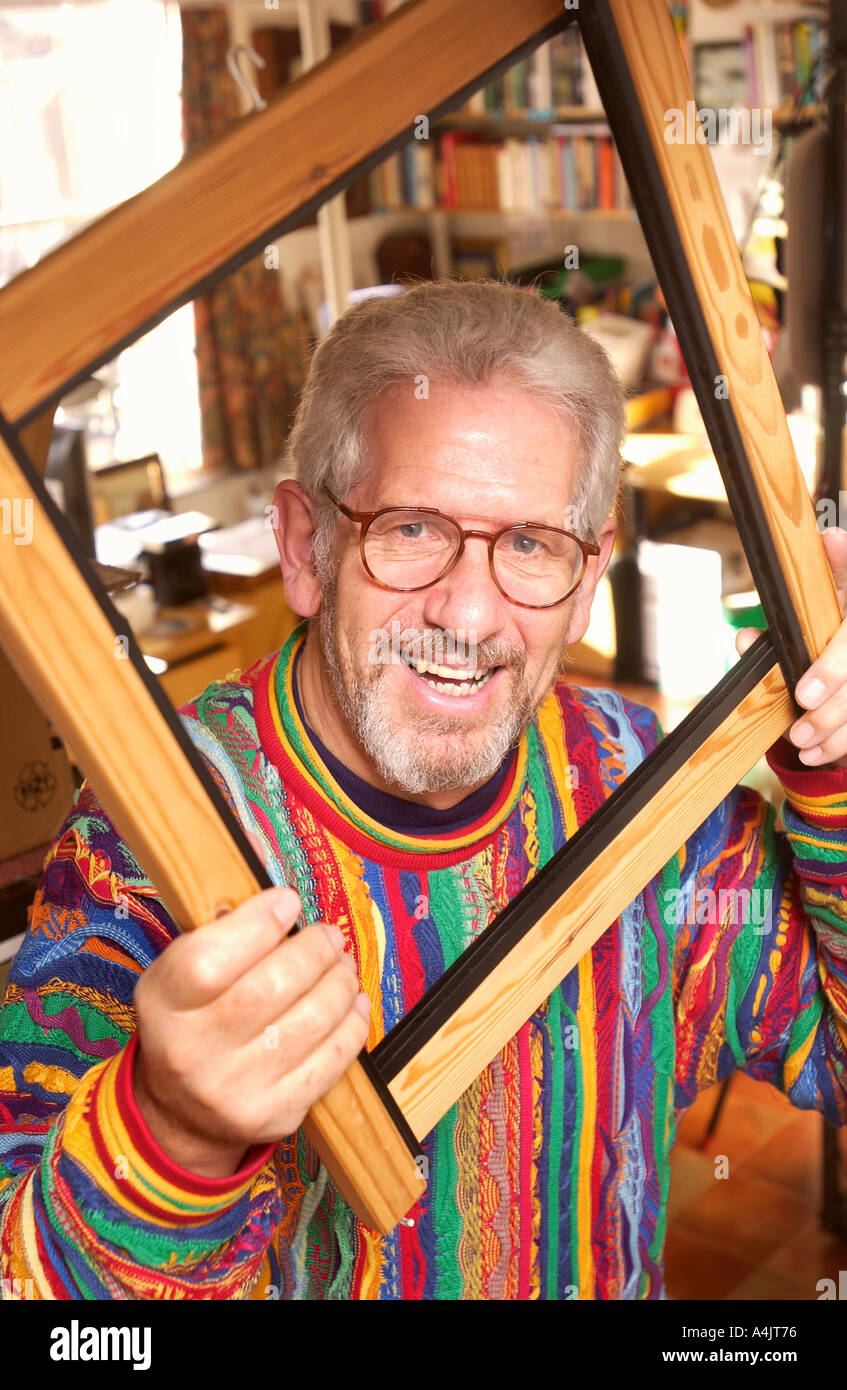 TV SCIENTIST AND HISTORIAN ADAM HART DAVIS AT HOME IN BRISTOL UK JAN ...