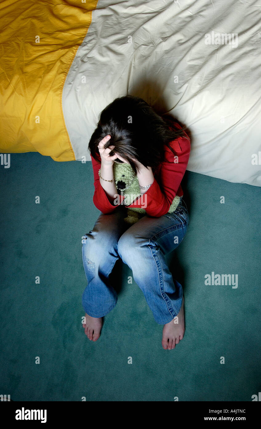 Teenager crying bedroom hi-res stock photography and images - Alamy