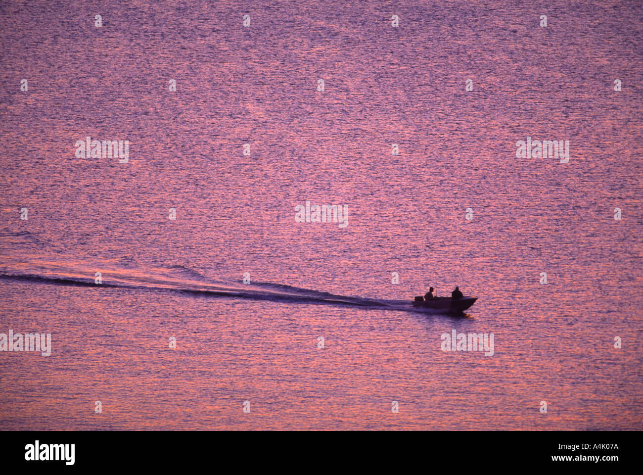 Silhouette motor speed boat hi-res stock photography and images - Alamy