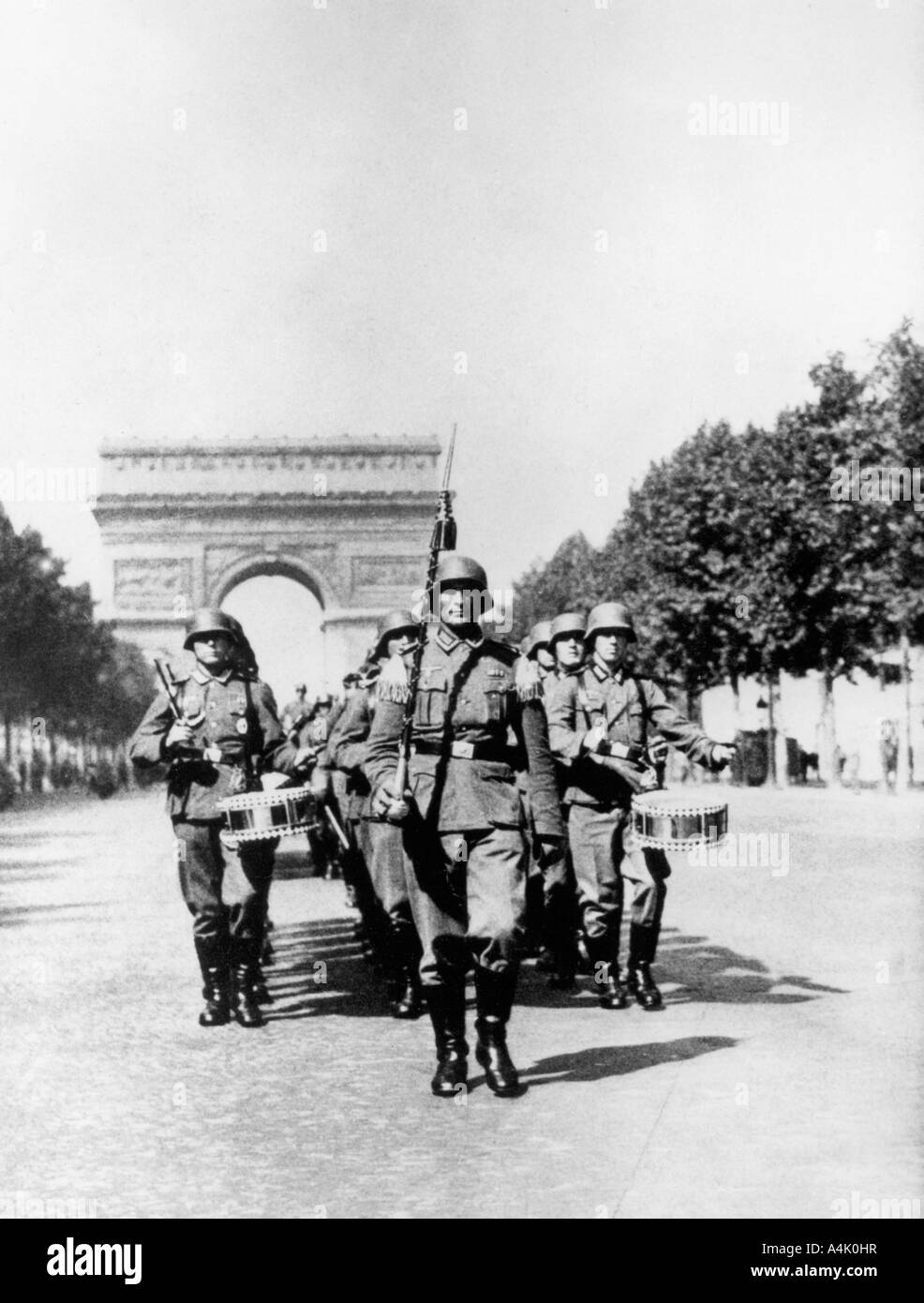 German occupation of paris hi-res stock photography and images - Alamy