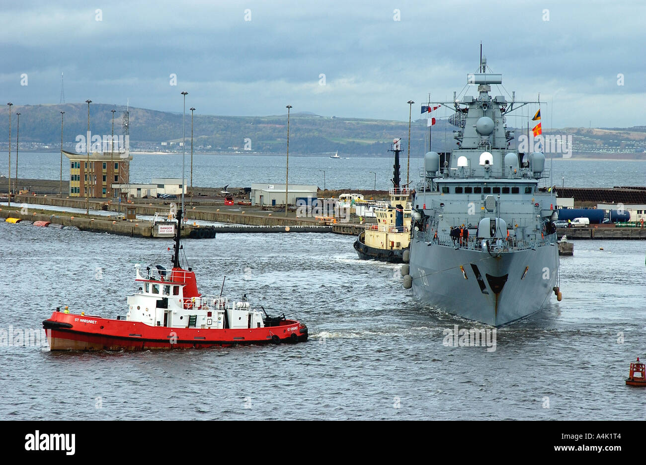 Guide missile destroyer hi-res stock photography and images - Alamy