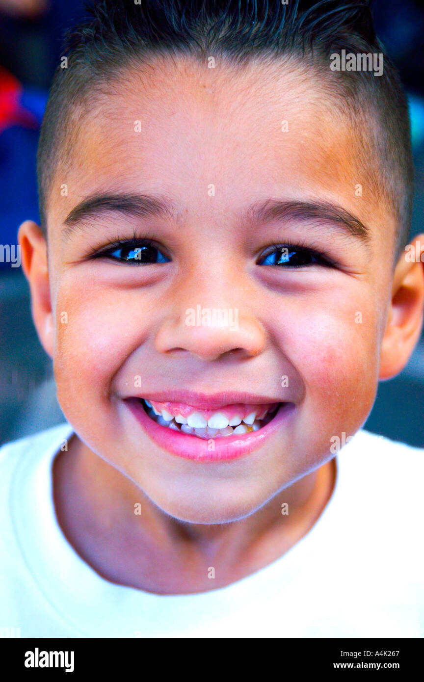 Hispanic boy smiling Stock Photo - Alamy