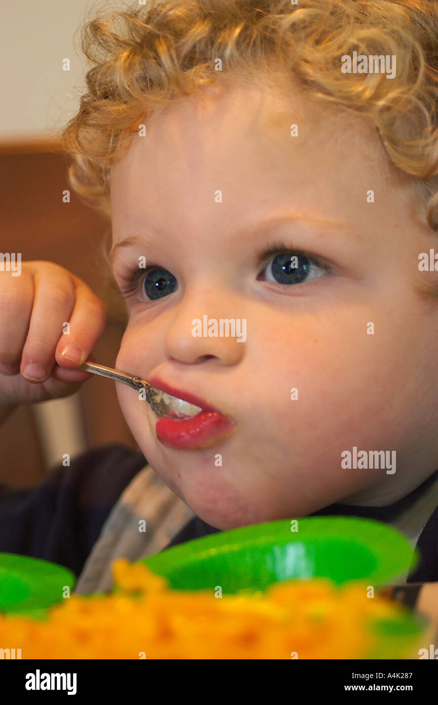 Kids silly eating hi-res stock photography and images - Alamy