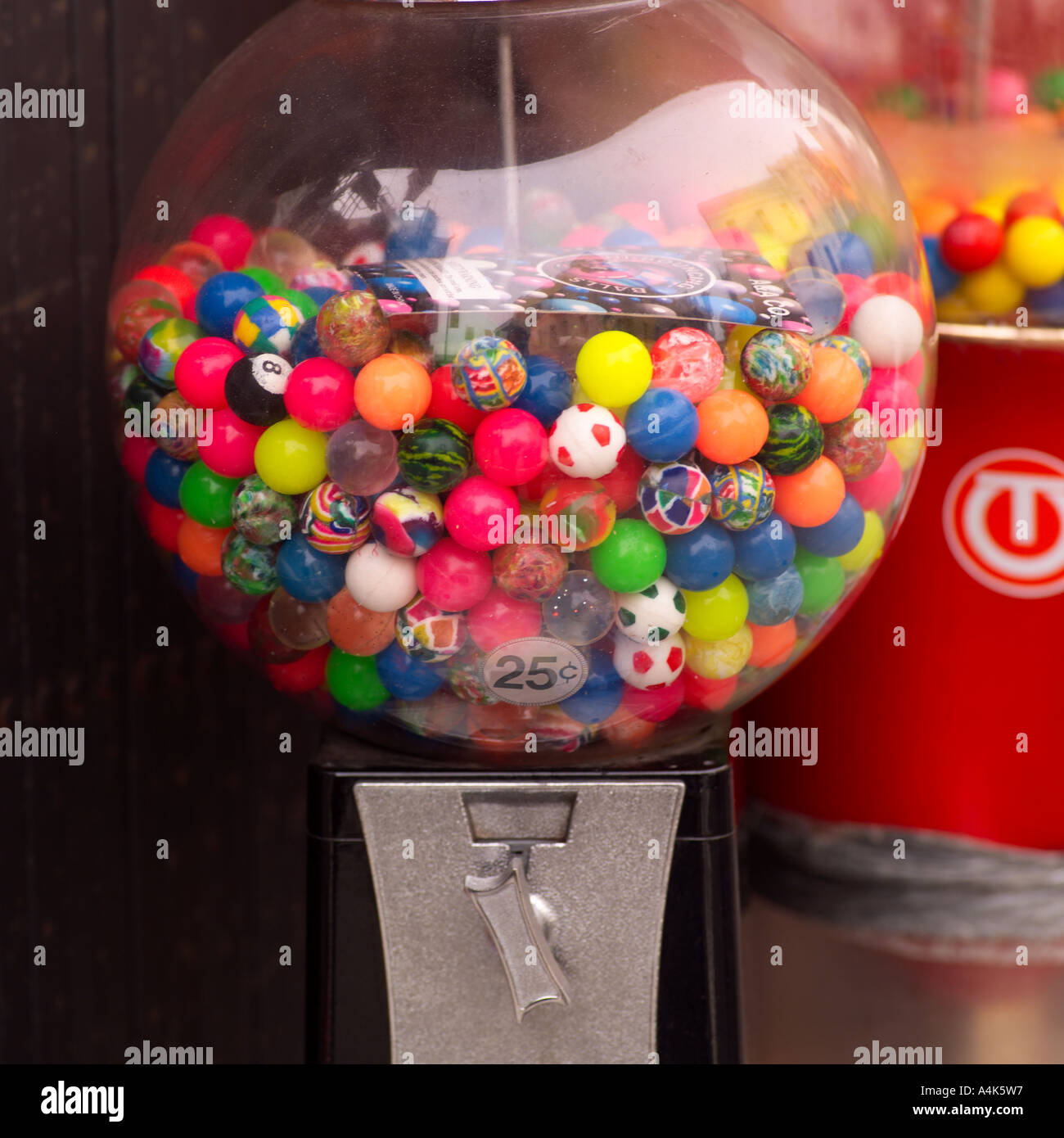 Reward machines hi-res stock photography and images - Alamy