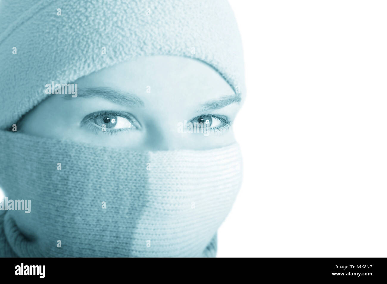 Woman wearing black and white scarf hi-res stock photography and images ...