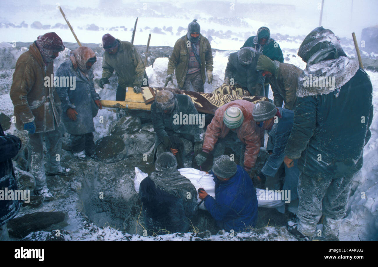Funeral in East Anatolia Turkey Stock Photo - Alamy