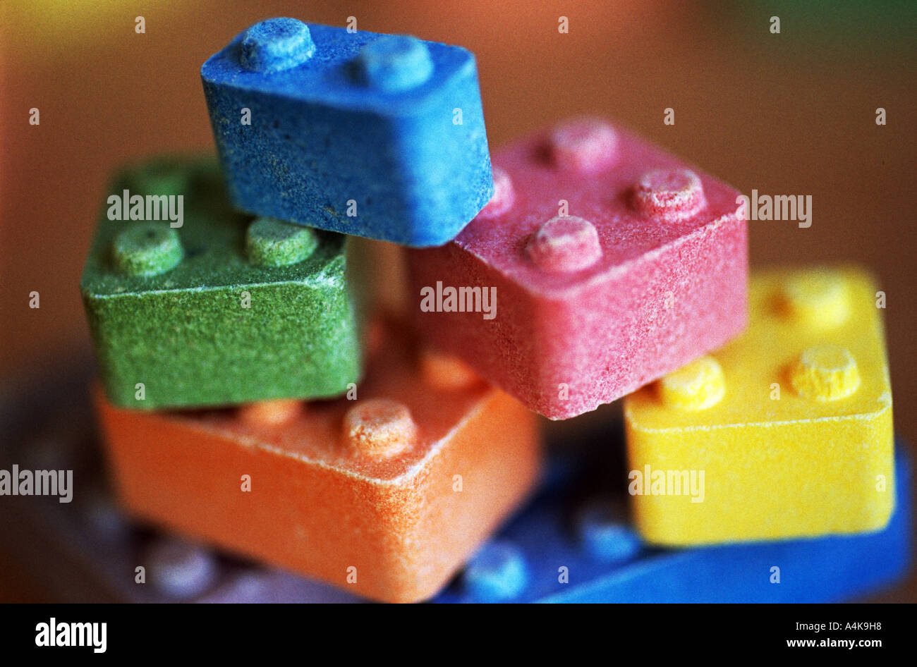 build symbol pyramid Stock Photo - Alamy