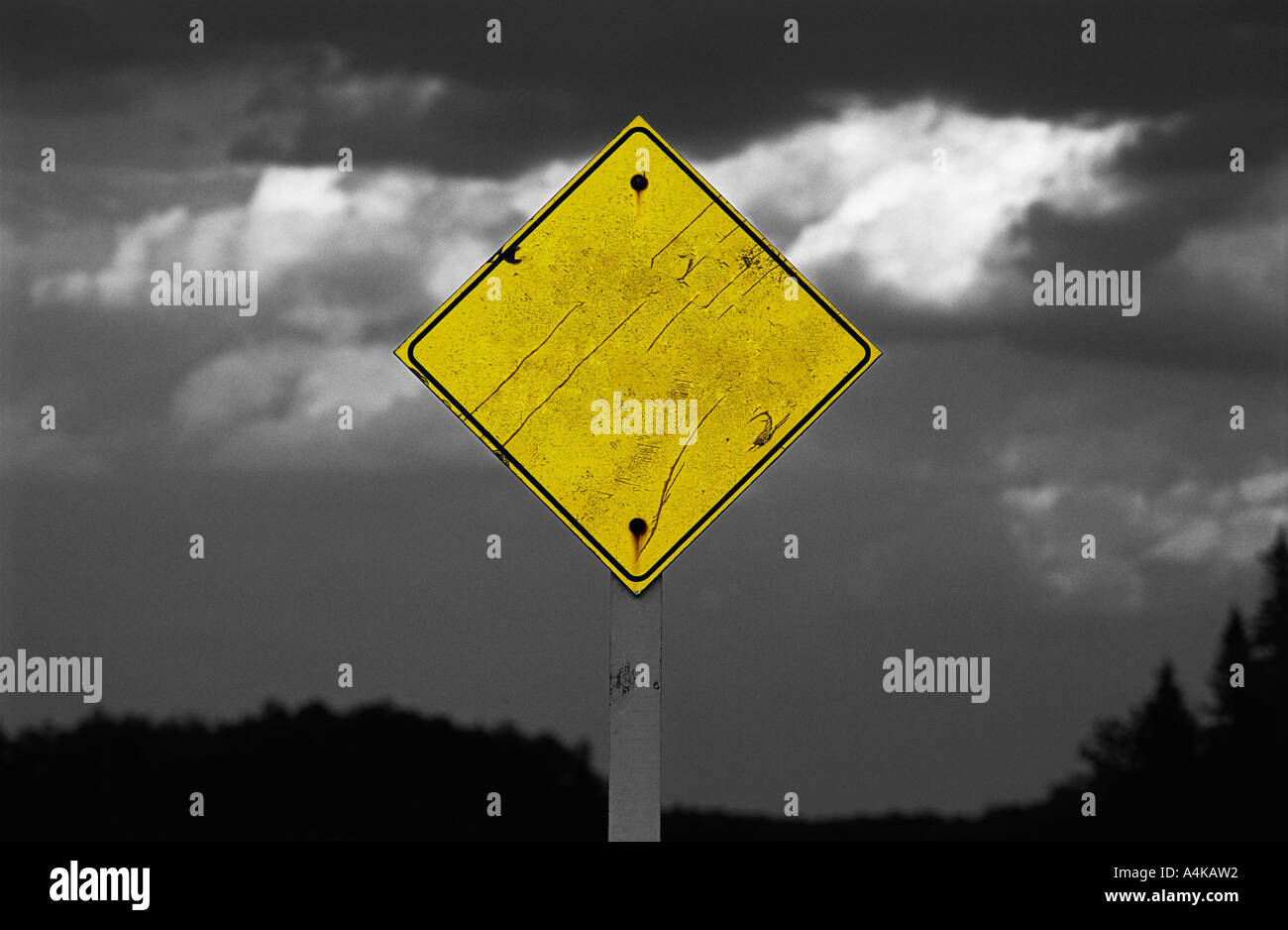 Yellow diamond shape yield sign hi-res stock photography and images - Alamy