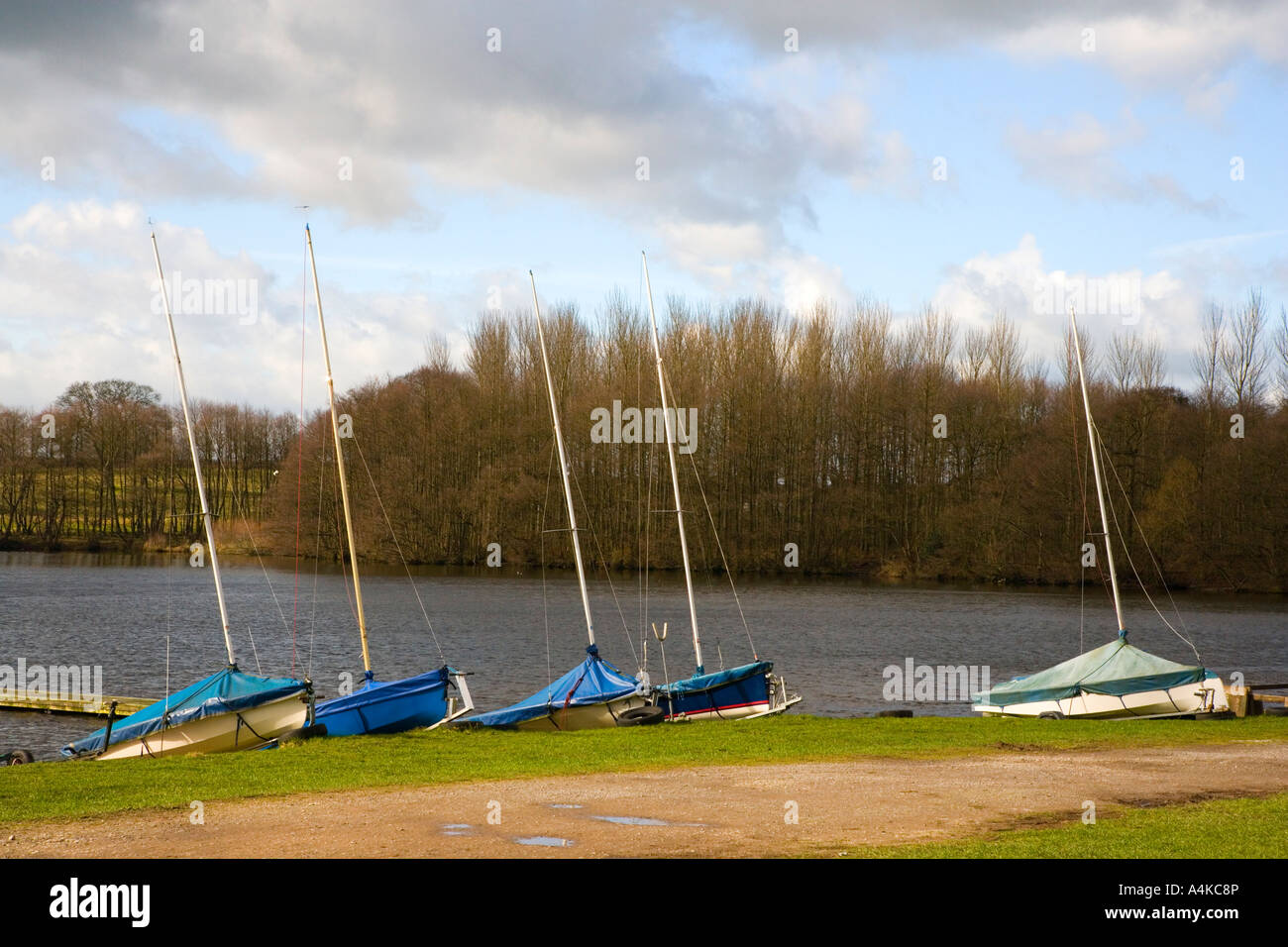 Redesmere lake cheshire hi-res stock photography and images - Alamy