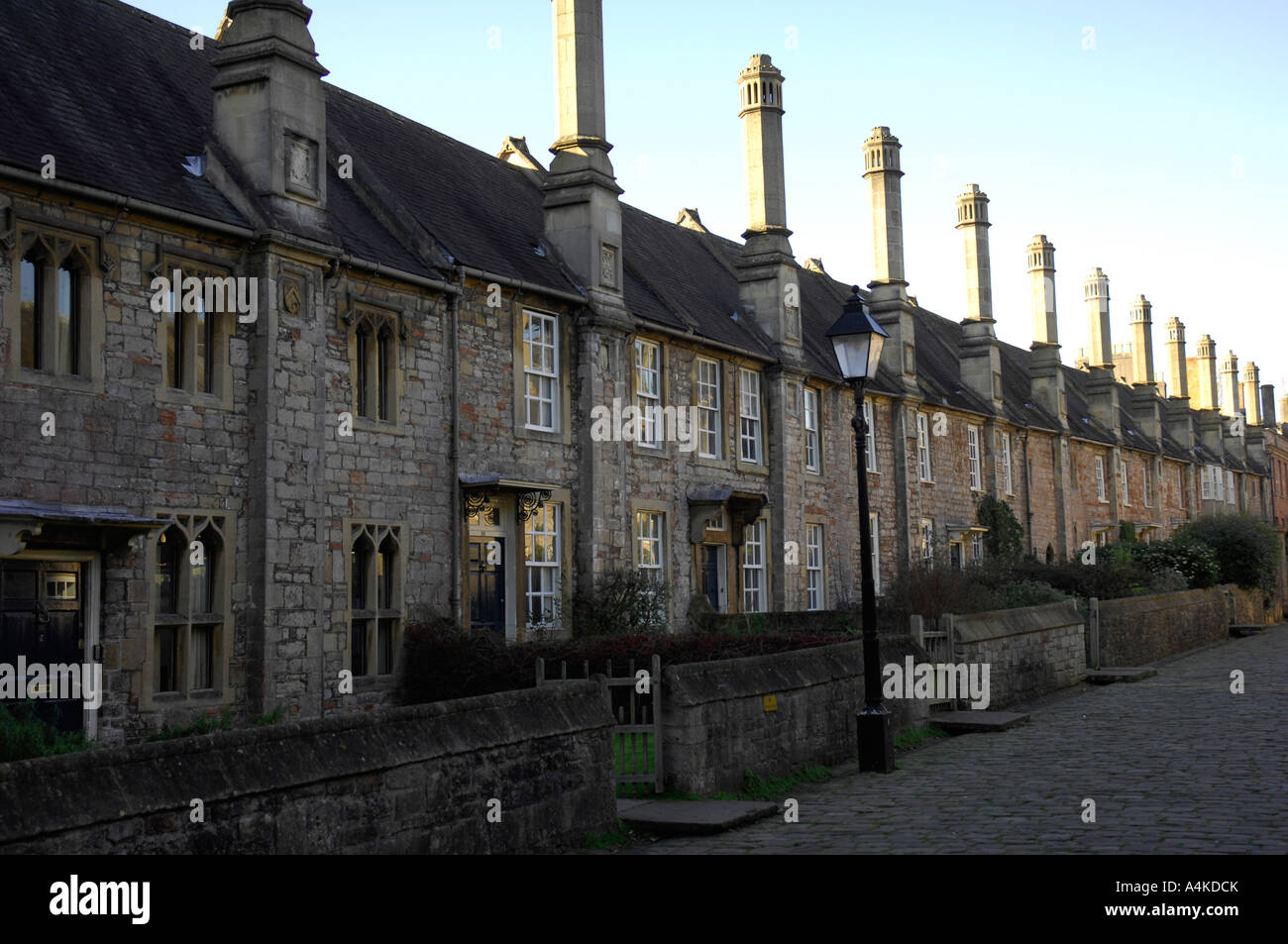 Vicar's Close, Wells Cathedral, Wells, UK Stock Photo - Alamy